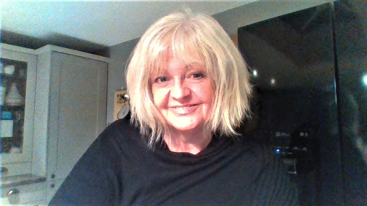Deborah Hickman – Writing, blogging, reviewing from the Kent coast